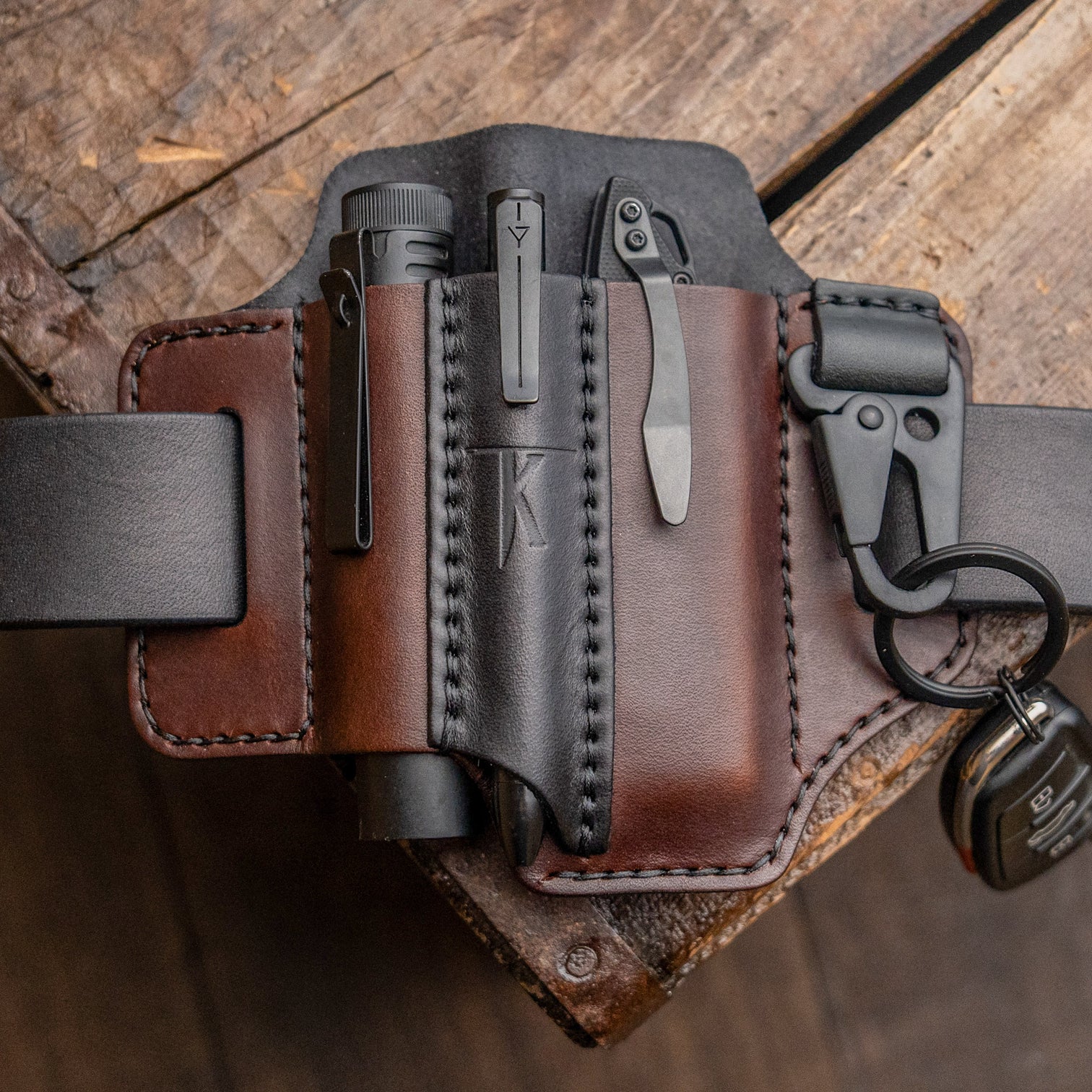 Knife Gear – Tale Of Knives