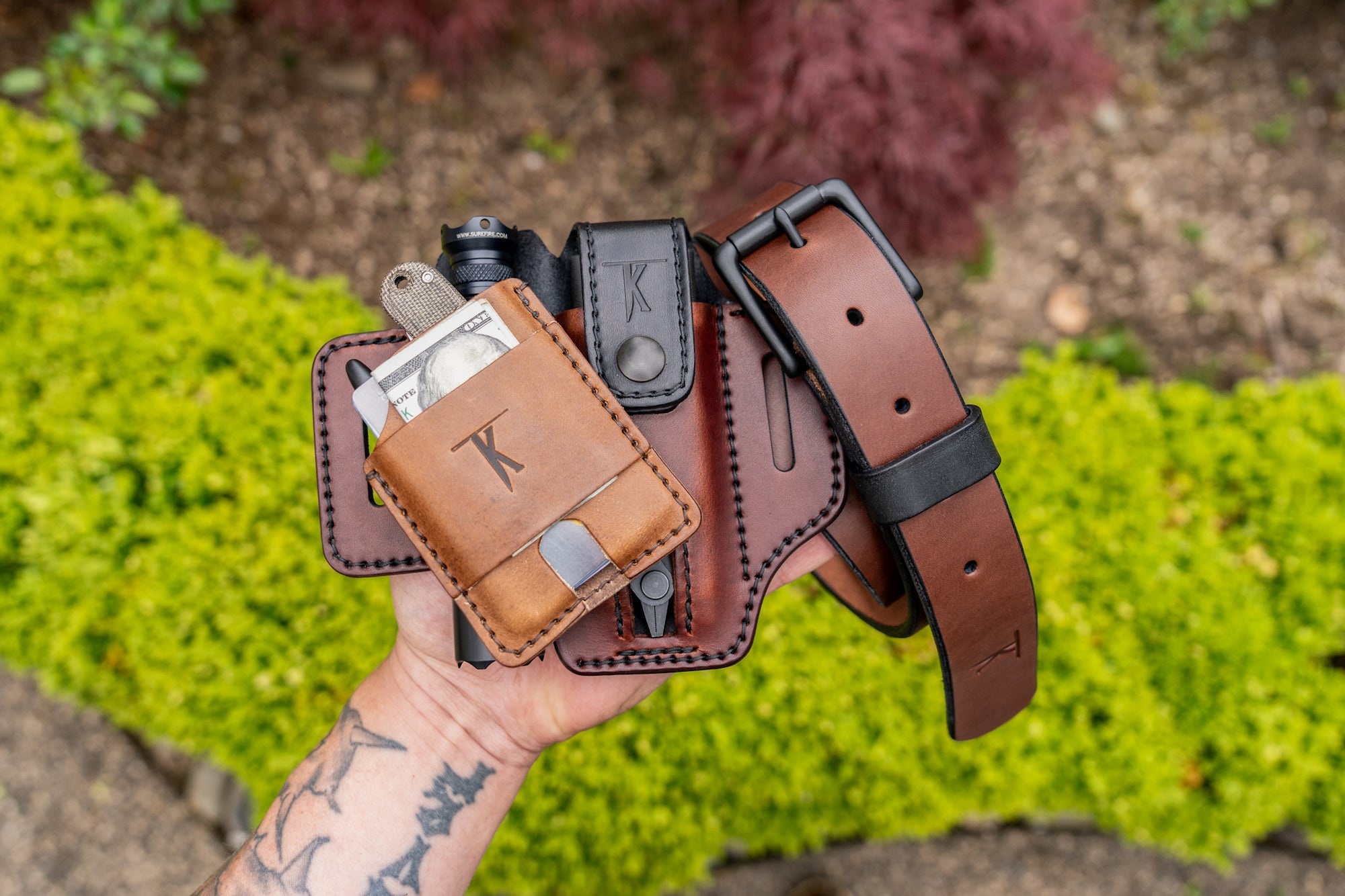 Handmade Leather EDC Gear for Tools, Flashlights, Multitools and more ...